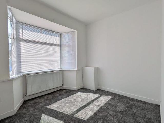 3 bedroom bungalow to rent