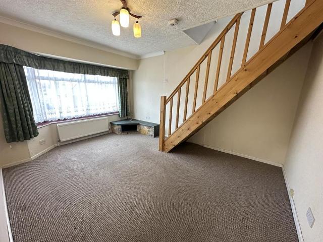 3 bedroom bungalow to rent