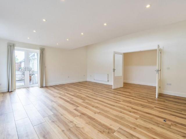 3 bedroom bungalow to rent