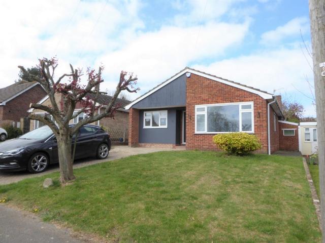 3 bedroom bungalow to rent