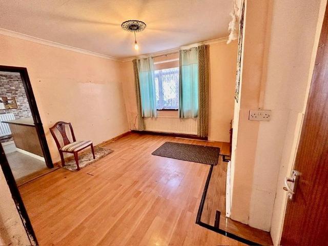 3 bedroom bungalow to rent