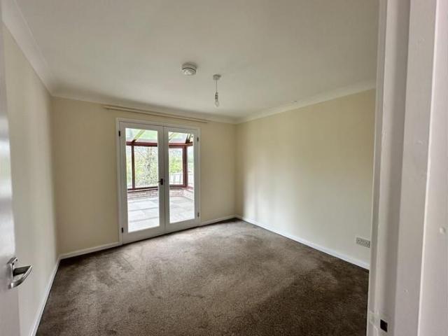 3 bedroom bungalow to rent