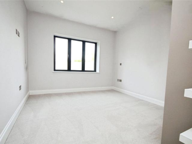3 bedroom bungalow to rent
