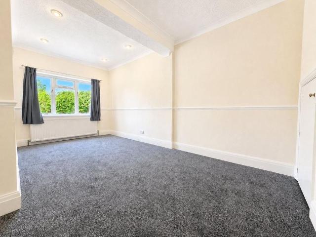 3 bedroom bungalow to rent