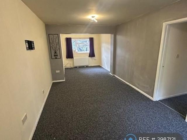 3 bedroom bungalow to rent