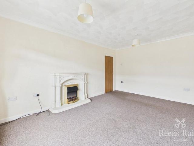 3 bedroom bungalow to rent