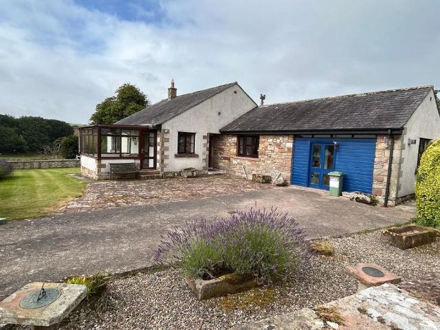 3 bedroom bungalow to rent