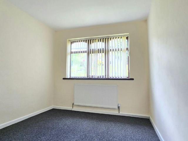 3 bedroom bungalow to rent