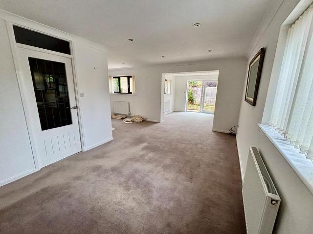 3 bedroom bungalow to rent