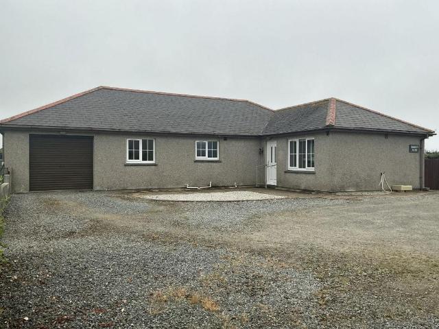 3 bedroom bungalow to rent