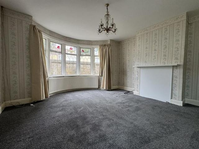 3 bedroom bungalow to rent