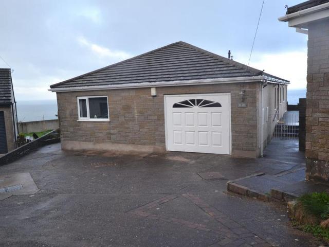 3 bedroom bungalow to rent