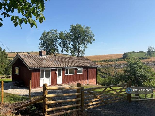 3 bedroom bungalow to rent