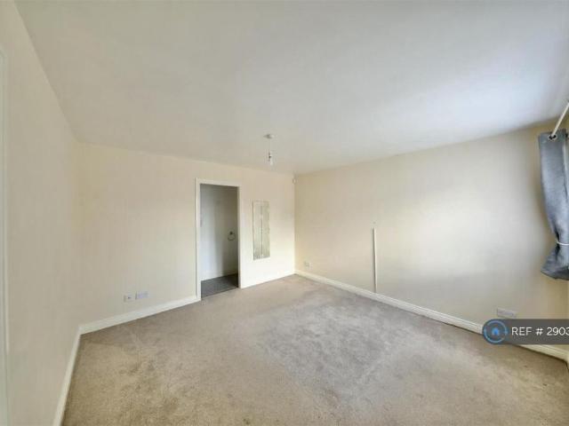 3 bedroom bungalow to rent