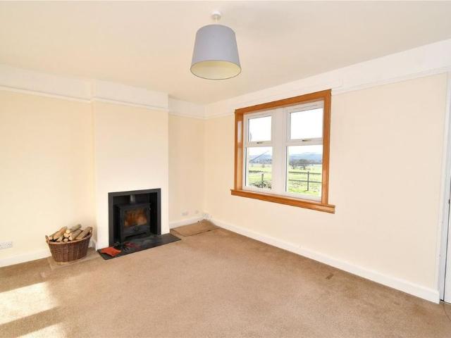 3 bedroom bungalow to rent
