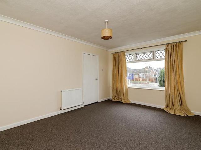 3 bedroom bungalow to rent