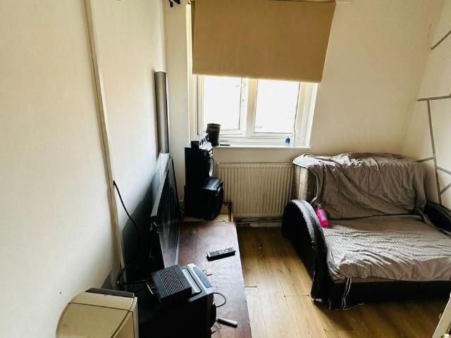 3 bedroom bungalow to rent