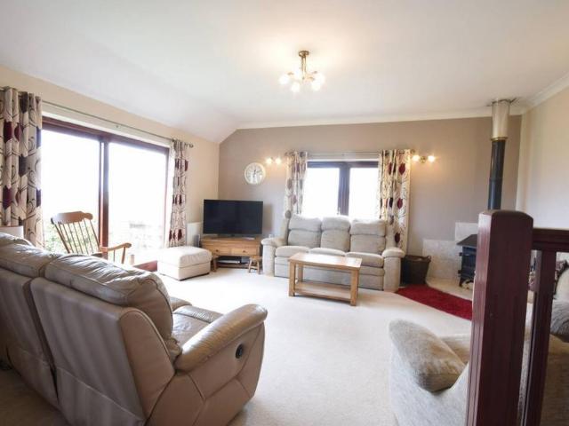 3 bedroom bungalow to rent