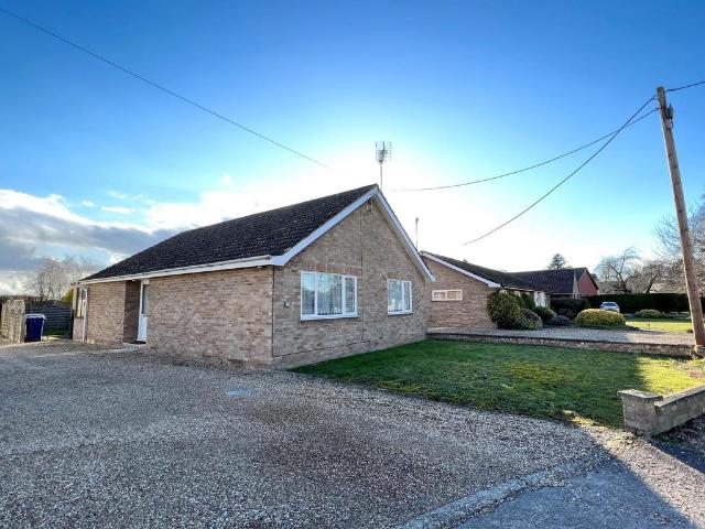 3 bedroom bungalow to rent