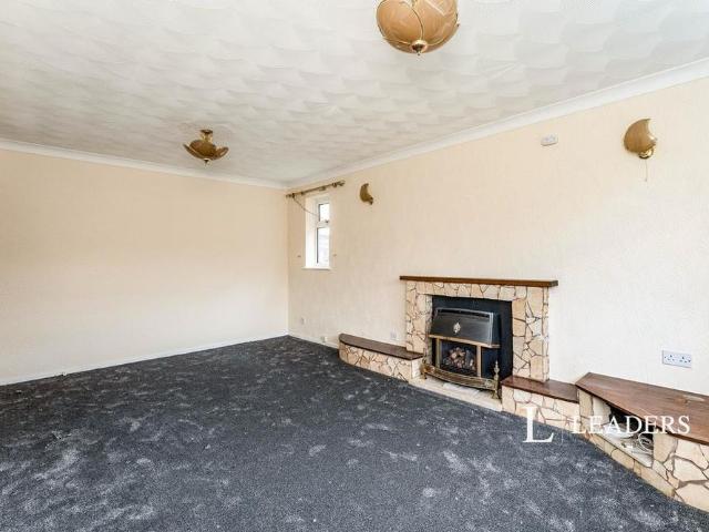 3 bedroom bungalow to rent
