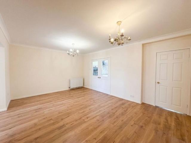 3 bedroom bungalow to rent