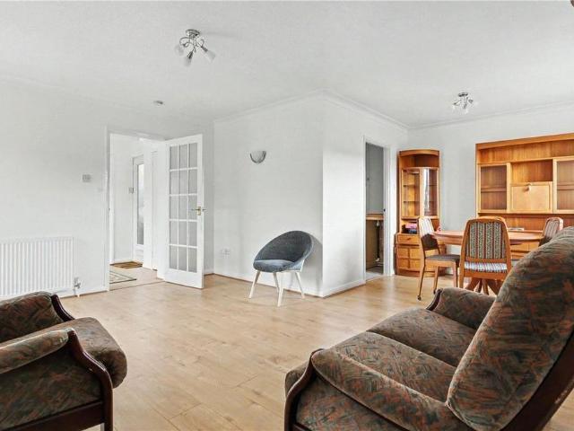 3 bedroom bungalow to rent