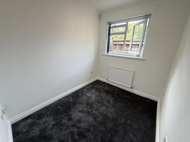 3 bedroom bungalow to rent