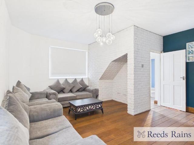 3 bedroom bungalow to rent