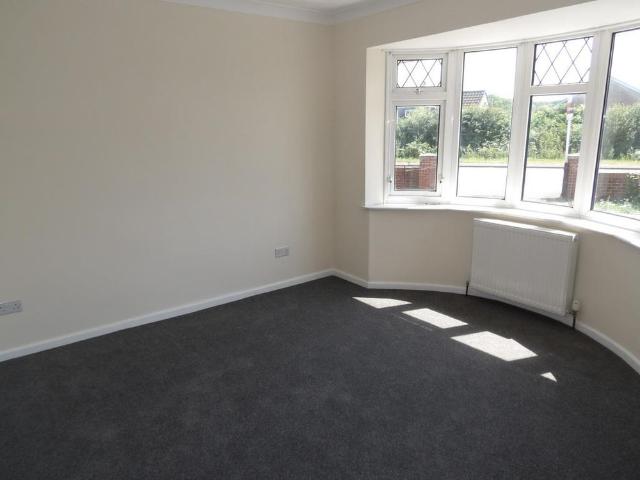 3 bedroom bungalow to rent