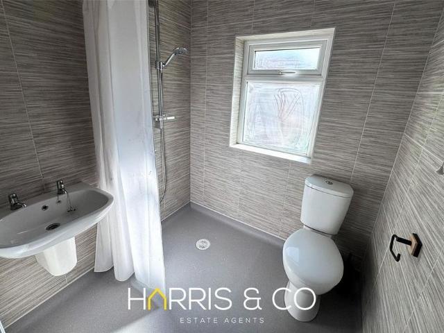 3 bedroom bungalow to rent