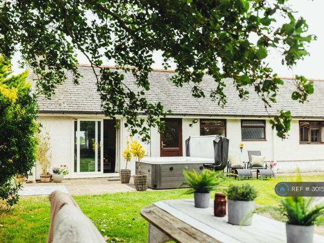 3 bedroom bungalow to rent