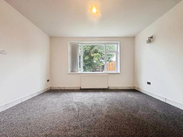 3 bedroom bungalow to rent