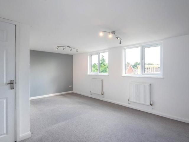3 bedroom bungalow to rent