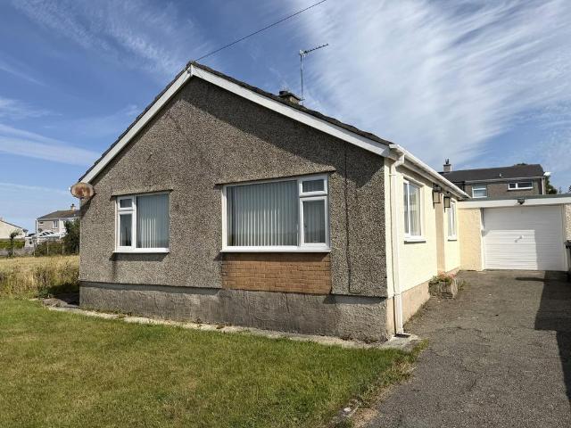 3 bedroom bungalow to rent