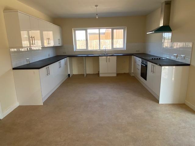 3 bedroom bungalow to rent
