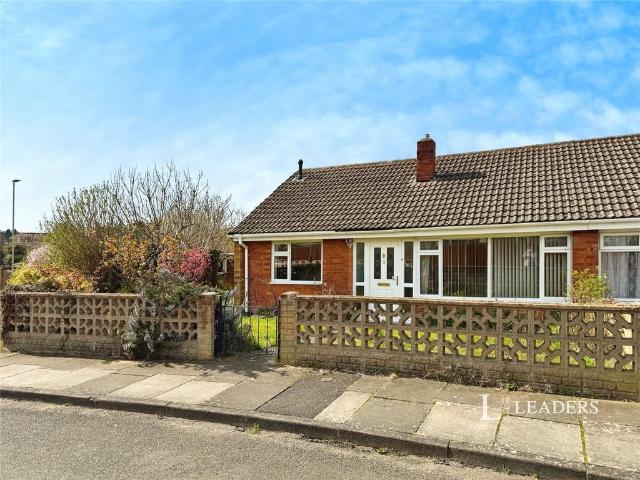 3 bedroom bungalow to rent