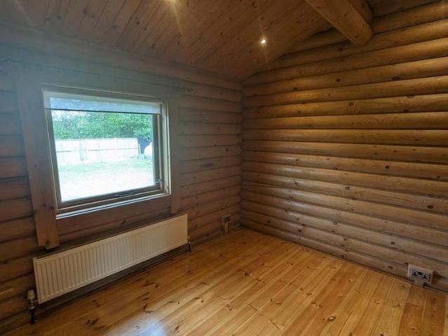 3 bedroom bungalow to rent