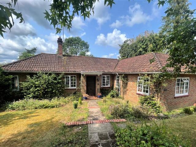 3 bedroom bungalow to rent