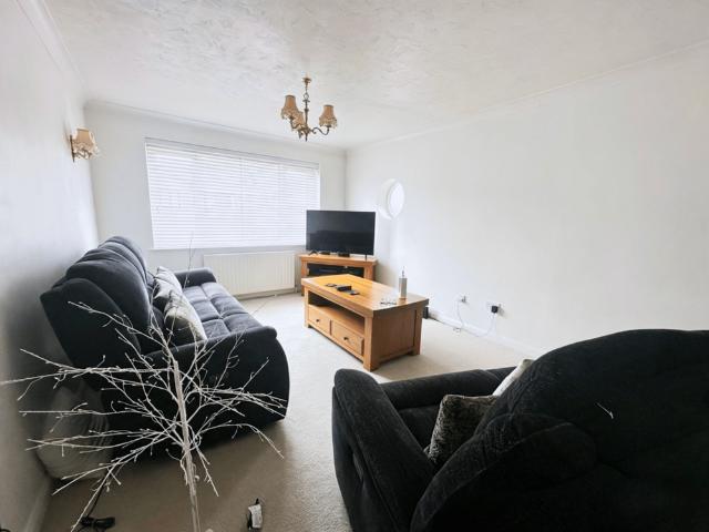 3 bedroom bungalow to rent