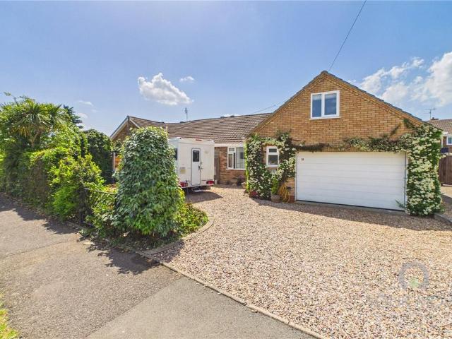 3 bedroom bungalow to rent