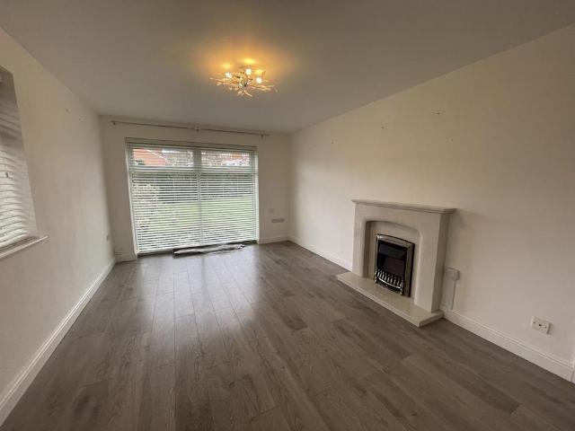 3 bedroom bungalow to rent