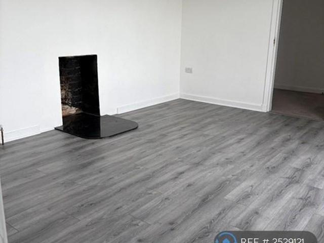 3 bedroom bungalow to rent