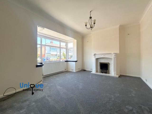 3 bedroom bungalow to rent