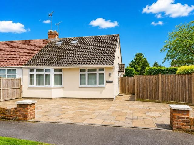 3 bedroom bungalow to rent
