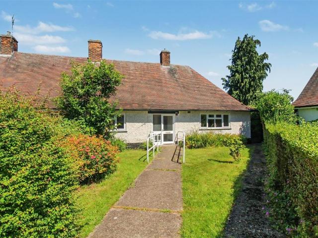 3 bedroom bungalow to rent