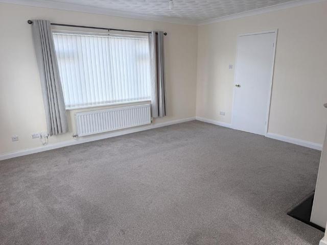 3 bedroom bungalow to rent