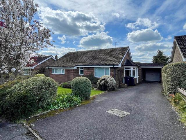 3 bedroom bungalow to rent