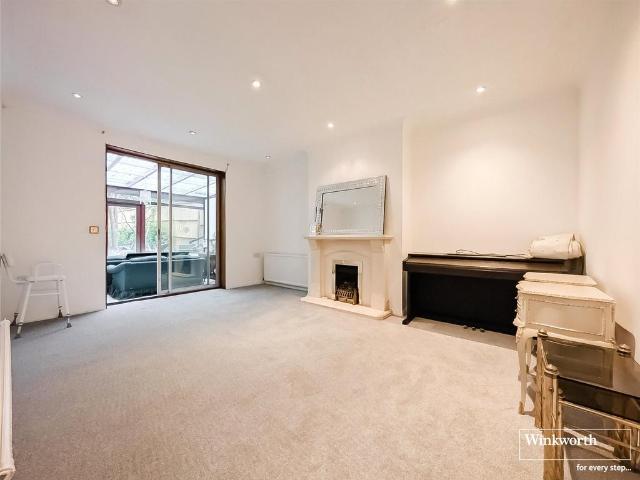 2 bedroom bungalow to rent