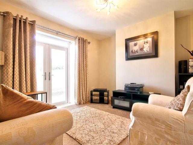 3 bedroom bungalow to rent