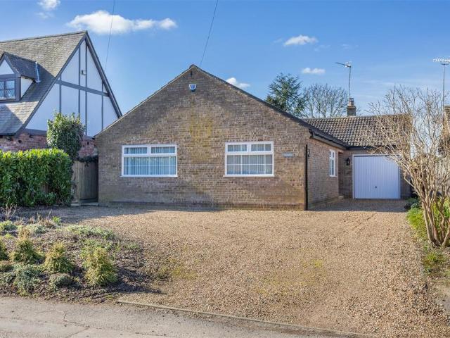 3 bedroom bungalow to rent